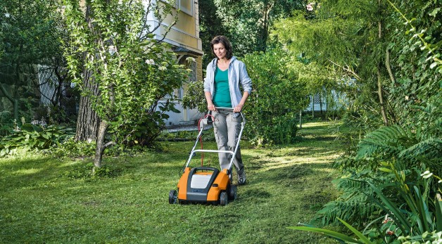 STIHL Plenlufter og mosefjerner elektrisk RLE 240.0 | BondeKompaniet