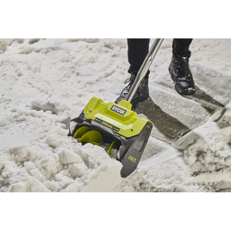 RYOBI Batteridrevet elektrisk snøskuffe RY18ST25A ONE+ | BondeKompaniet
