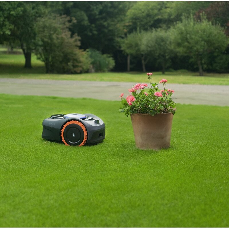 SEGWAY Navimow i108E robotgressklipper - opptil 800 m2 | BondeKompaniet