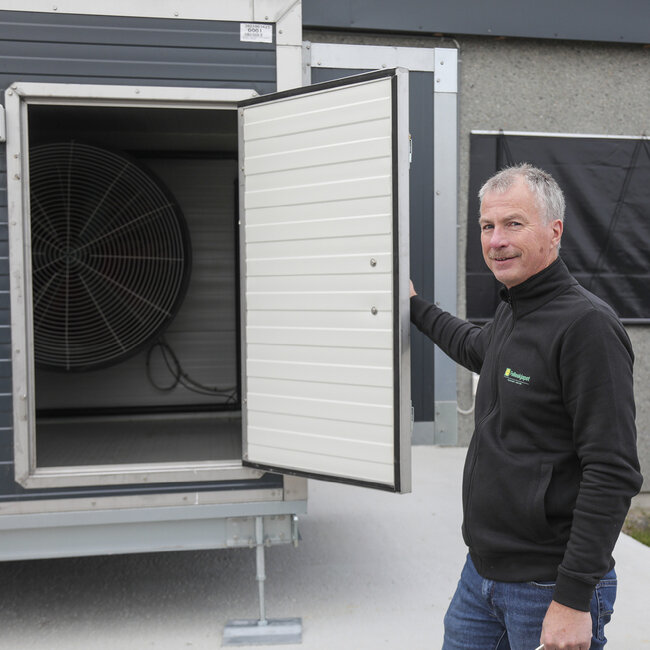 Kyllingproduksjon på bergvarme og varmegjenvinning | BondeKompaniet